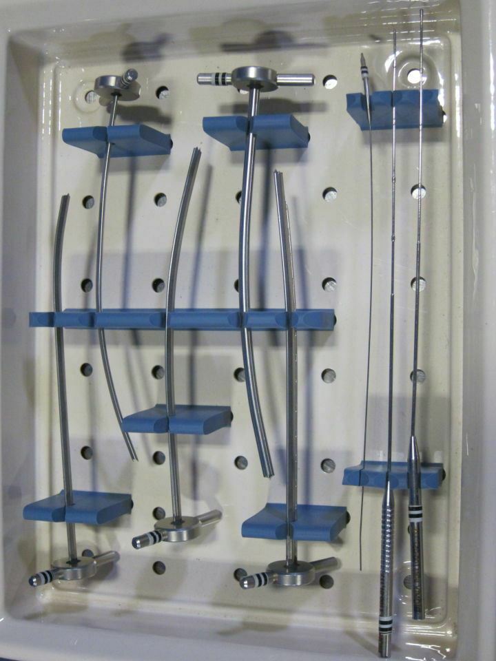 Bionix Meniscus Arrow 8 Piece Instruments In Surgical Tray – DIAGNOSTIC ...