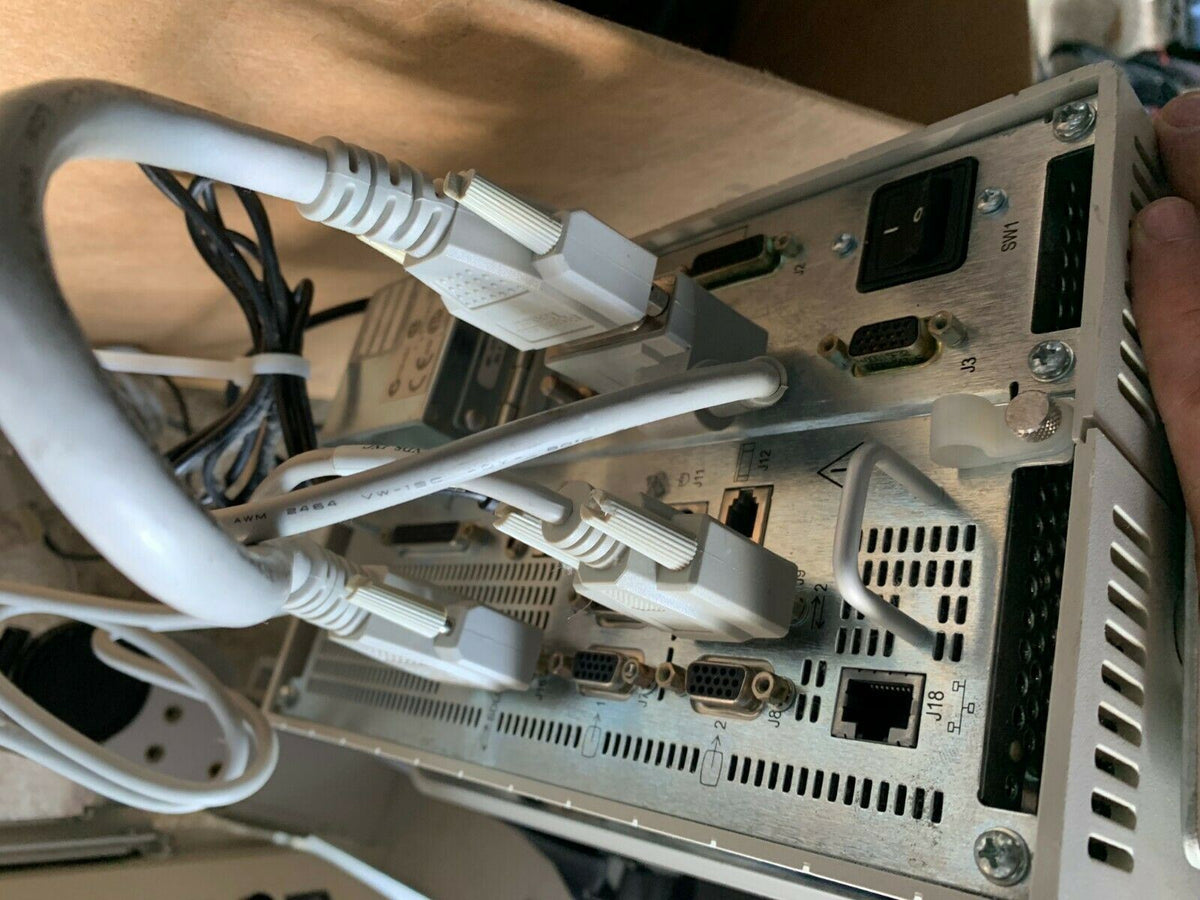 Spacelabs Healthcare 91415-A Patient Monitor & wall mount 509DM and bo ...