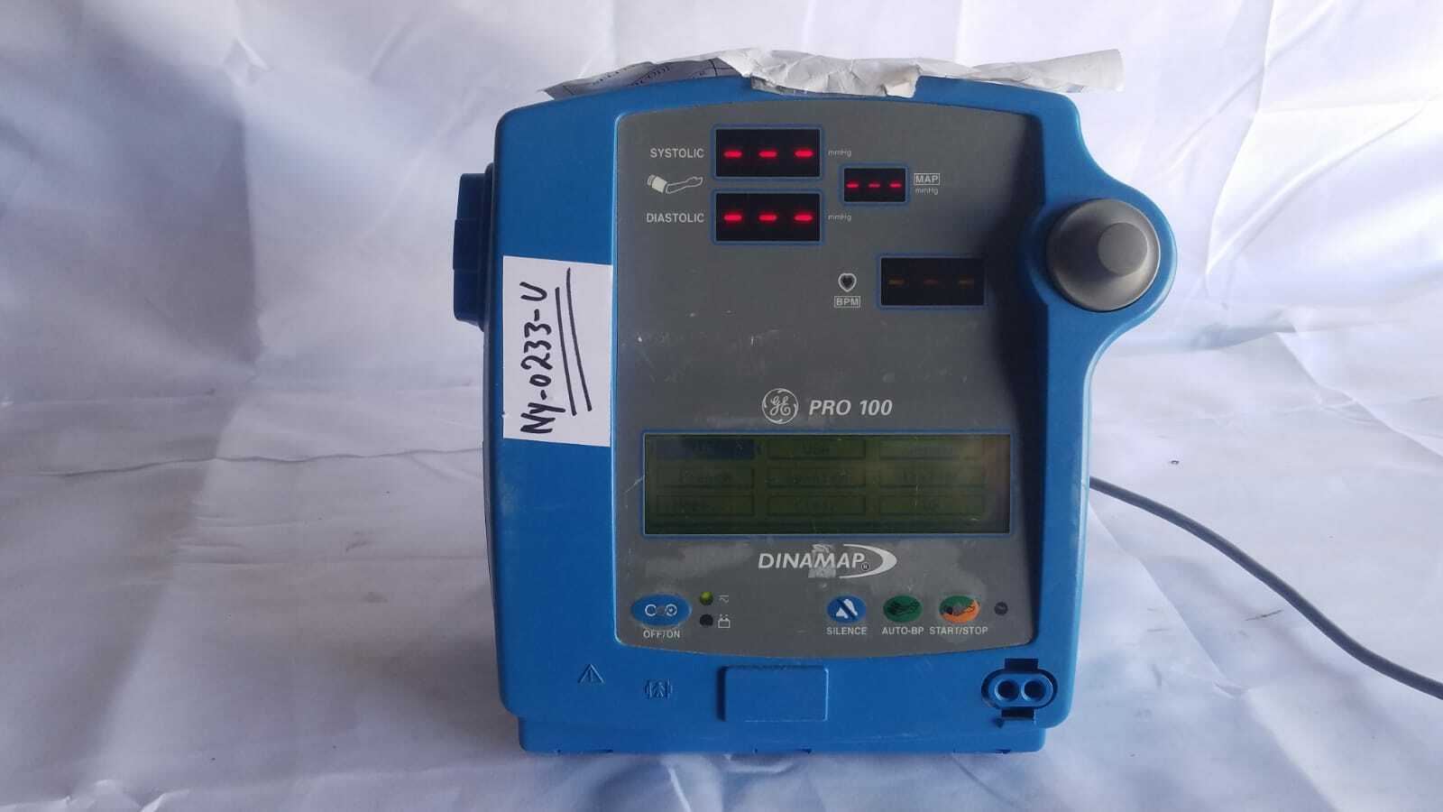 GE Dinamap Pro 100 Patient Monitor on Rolling Stand (NY233U)