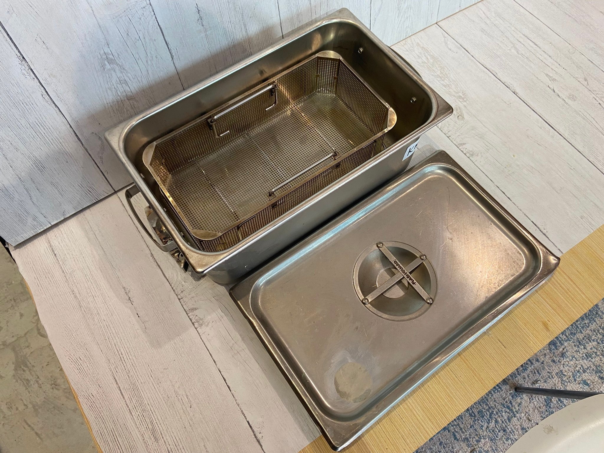 Flash/Guard 16.5"x10"x6" Stainless Steel Sterilization Pan With