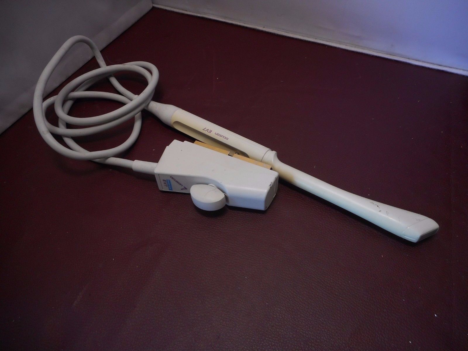 Acuson 7 Needle Guide EV7 Vaginal Ultrasound Probe / Endocavity