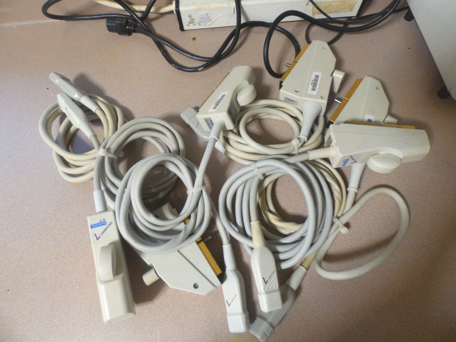 ACUSON 7 NEEDLE GUIDE V7 PHASED ARRAY CARDIAC ULTRASOUND TRANSDUCER(