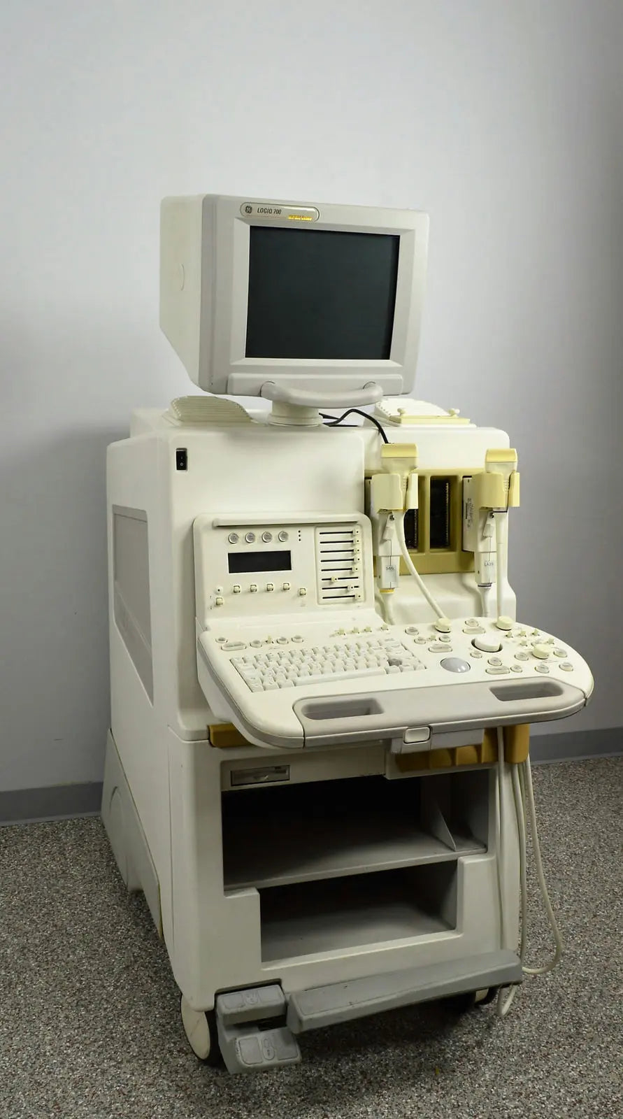 GE Logiq 700 Expert Series Ultrasound System w/ Two Transducers Probes